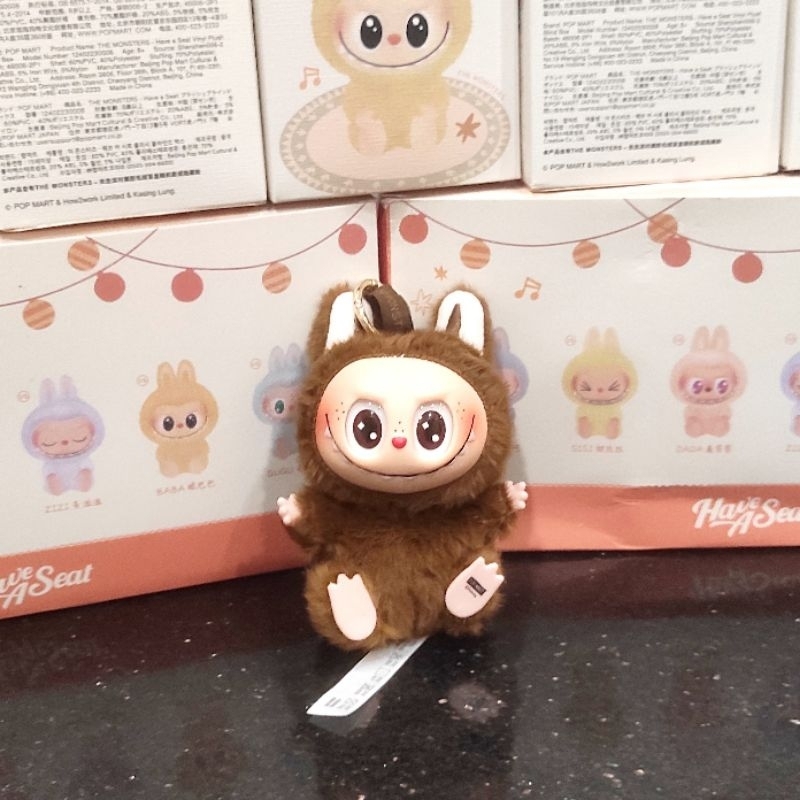 Jual Labubu The Monster V2 Dark Brown Vinyl Face SECRET | Shopee Indonesia