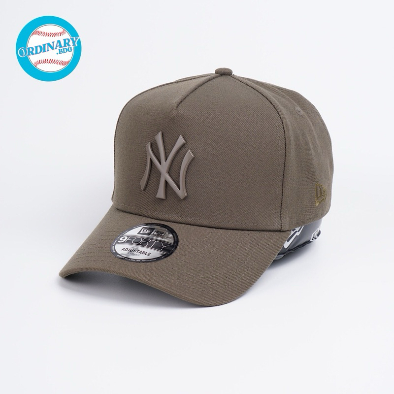 Jual Topi New Era Original New York Yankees Mattel Badge Olive | Shopee ...