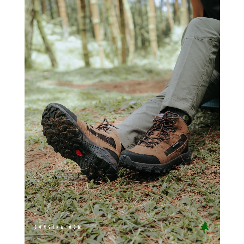 Jual Consina Askole Sepatu Hiking Shoes Gunung Travel Outdoor Premium ...