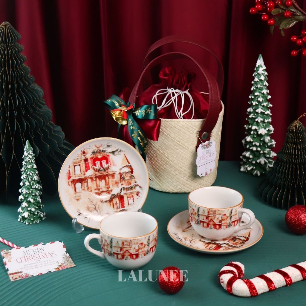 Jual Parsel Tas Anyaman Natal Unik - Hampers Natal Isi Cangkir Set ...