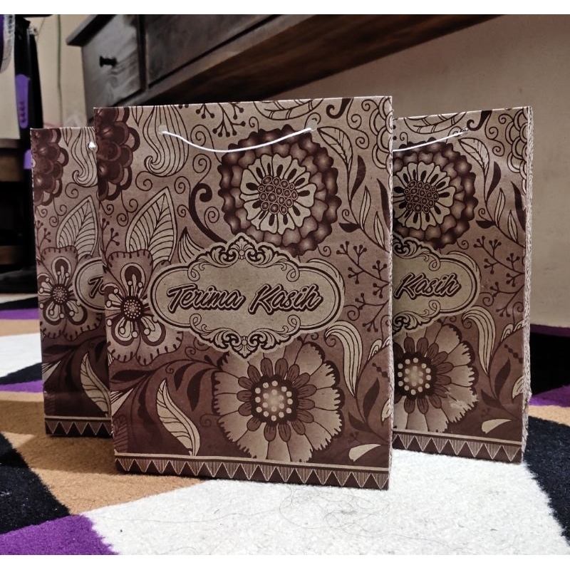 Jual Paper bag motif isi 100 pcs Tas kertas batik Tas hajatan Paper bag ...