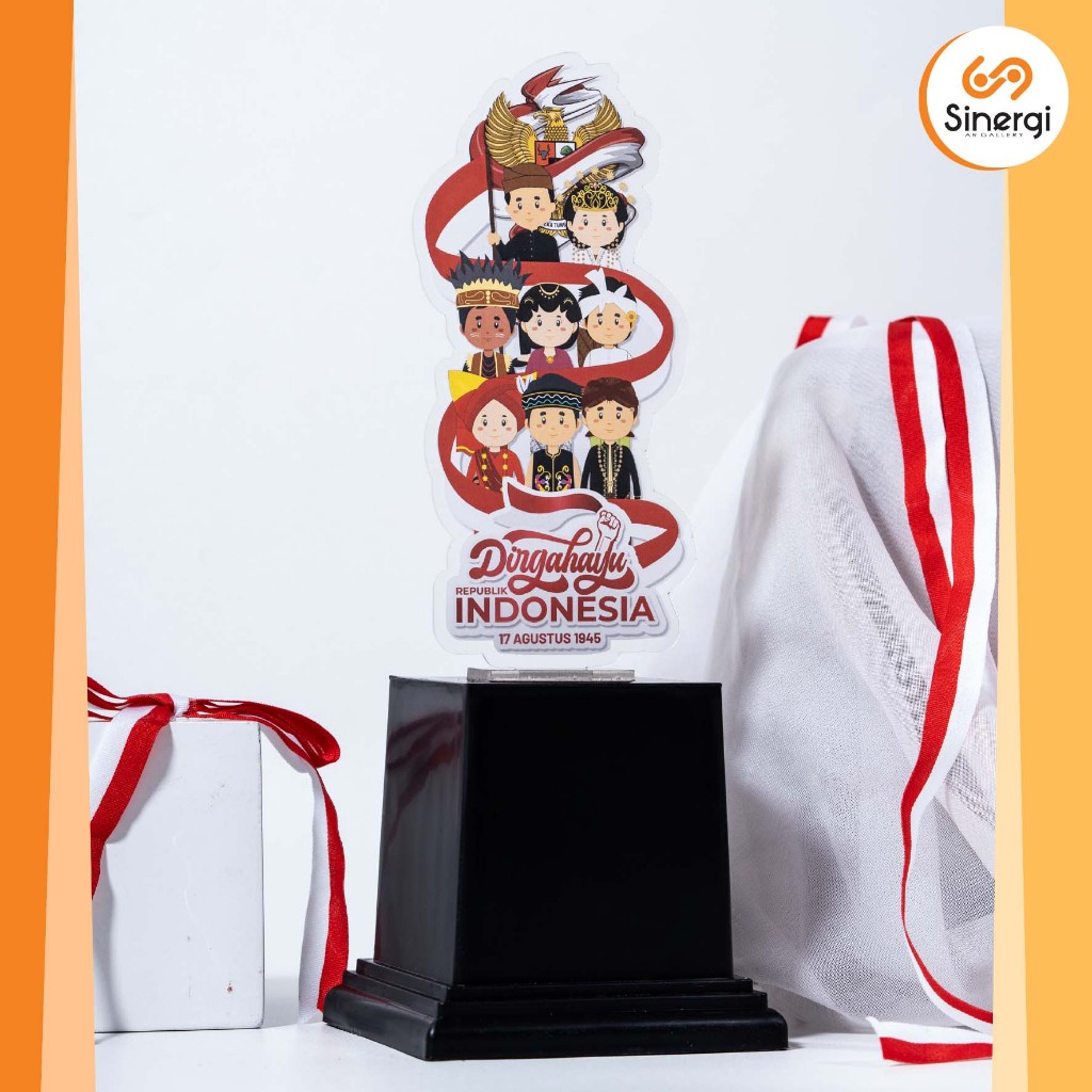 Jual Piala Akrlik Kemerdekaan Indonesia HUT RI Souvenir Perlombaan ...
