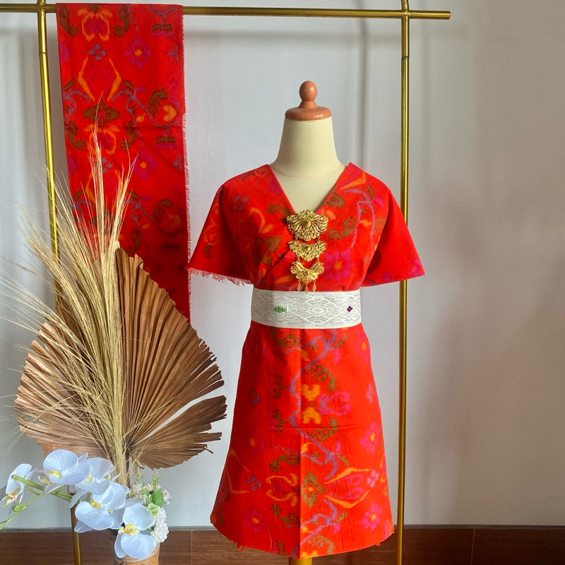 Jual KAIN TENUN ENDEK KHAS BALI MOTIF PATRA ANGGREK WARNA SHOCKING ...