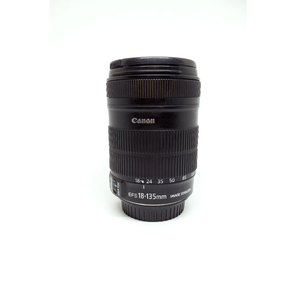 Jual Lensa Canon EFS 18 135mm IS aka 18-135 mm aka 18-135mm | Shopee ...