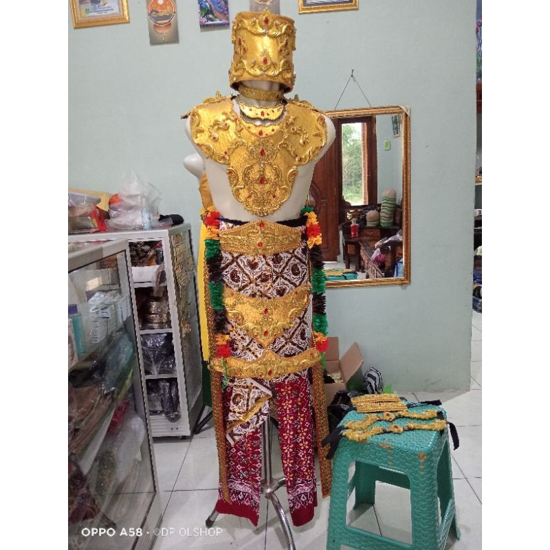 Jual Kostum raja majapahit/kostum karnaval/kostum kerajaan readyy ...