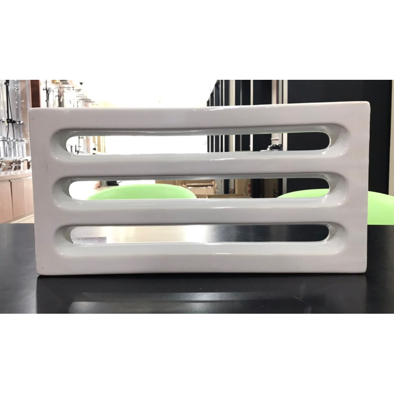 Jual Roster Keramik/Angin-Angin/Batu Krawang Type Horizon White Ukuran ...