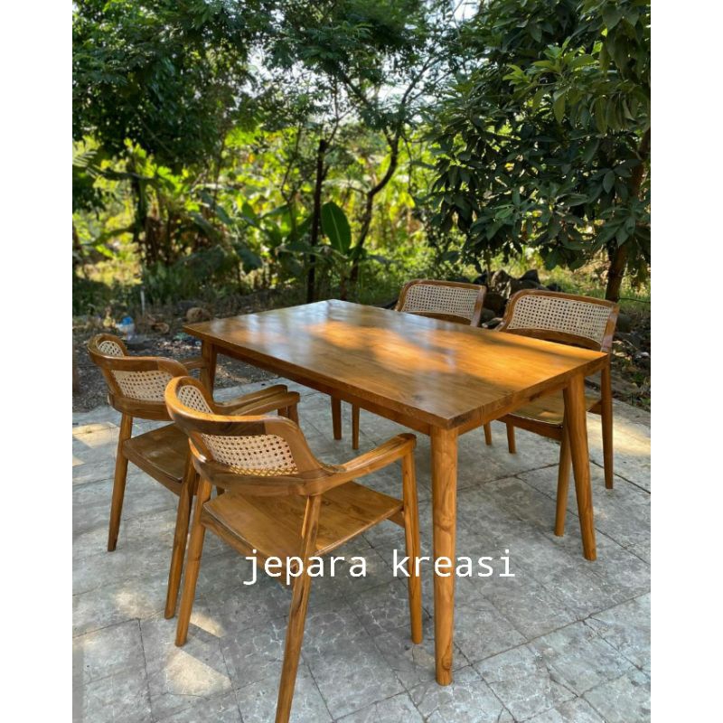 Jual meja makan kayu jati 4 kursi minimalis, meja makan 4 kursi kayu jati minimalis | Shopee ...