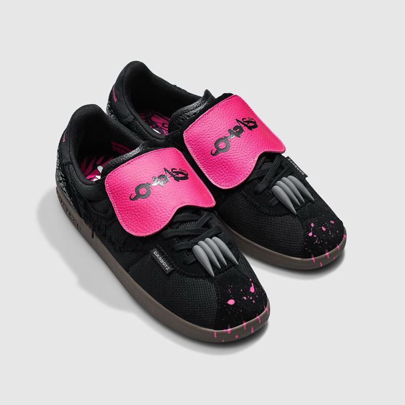 Jual COMPASS X DARBOTZ VOL2 LIMITED EDITION [ORIGINAL] | Shopee Indonesia