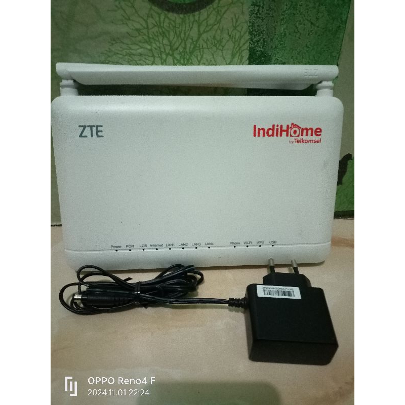 Jual ZTE F670L DUAL BAND 5G PORT BIRU PLUS ADAPTOR | Shopee Indonesia