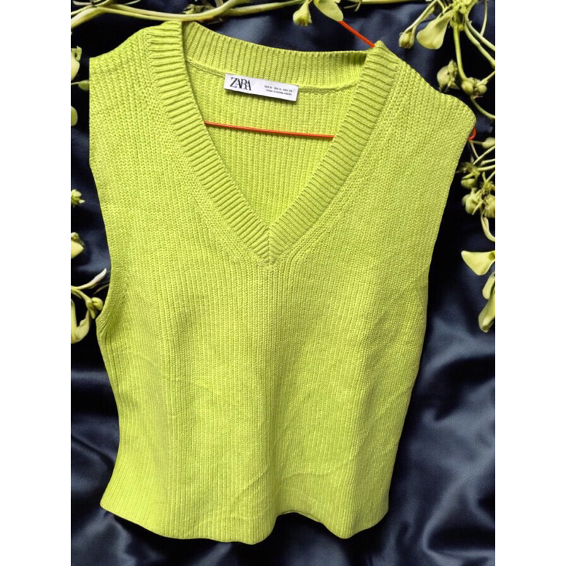 Jual thrifting branded zara vest dan cardi | Shopee Indonesia