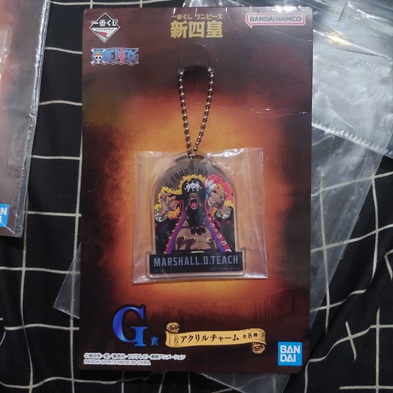 Jual Random merch anime ( Kurohige, Shanks, Bachira, Megumi, Midoriya ...