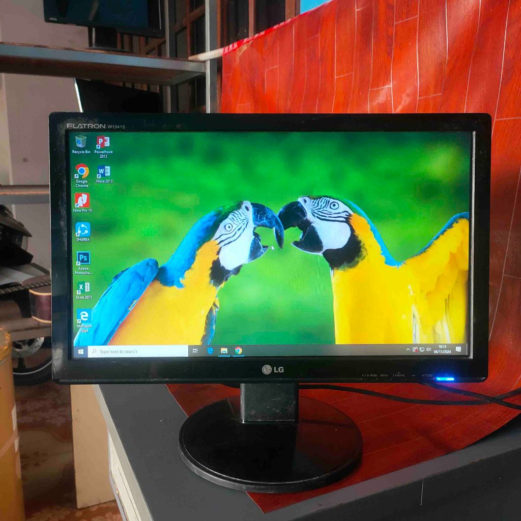 Jual Monitor Led Merk LG Ukuran Layar 19 Inch Kondisi Normal | Shopee ...