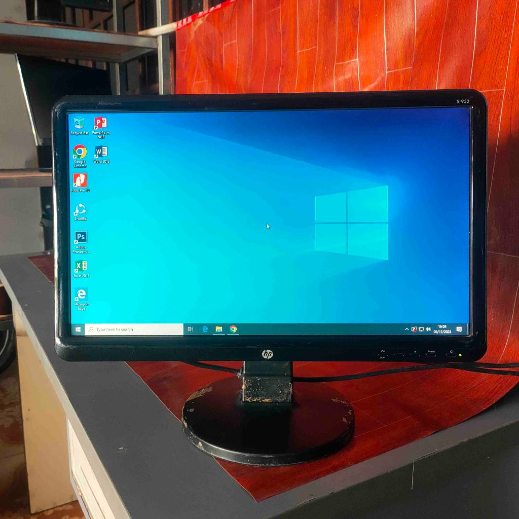 Jual Monitor Lcd Merk HP Ukuran Layar 19 Inch Wide Kode S1982 Kondisi ...