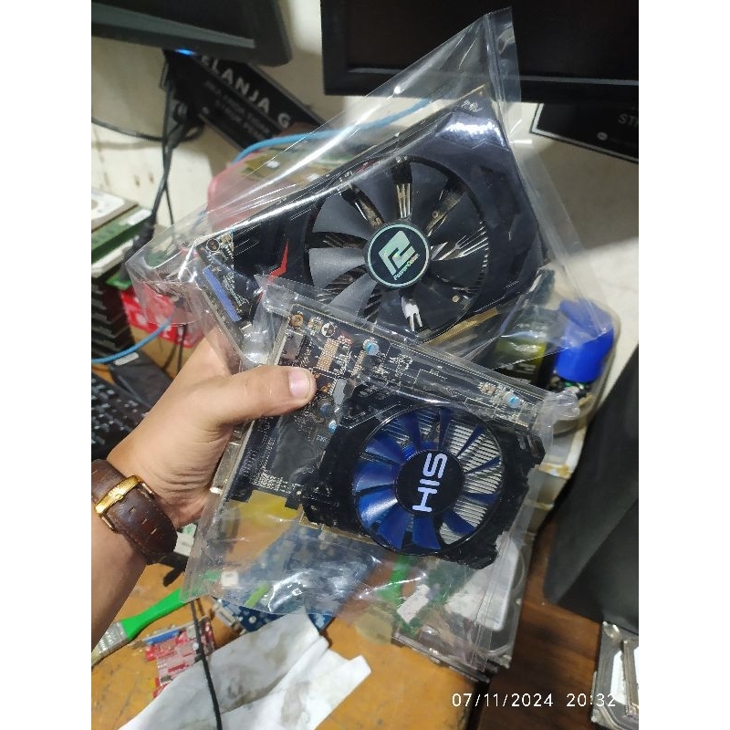Jual Vga R7 240/250/360 ddr5 2gb 128bit | Shopee Indonesia