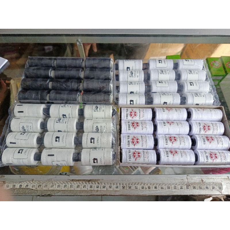 Jual Benang jahit hitam putih dan natural 500yard (12 pcs) | Shopee ...