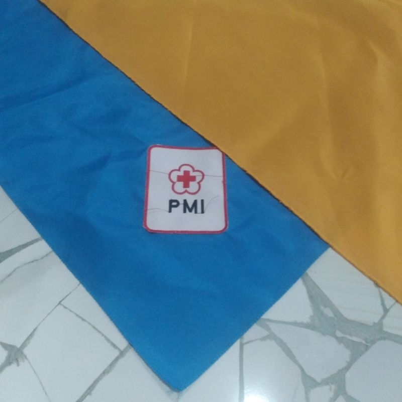 Jual Syal PMI logo kotak Bordir bahan kain katun ukuran -+120cm ...