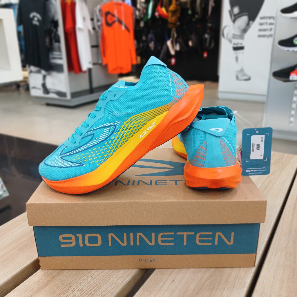 Jual Sepatu Lari - 910 NINETEN Haze Strike Pro - Biru Cyan Jingga ...