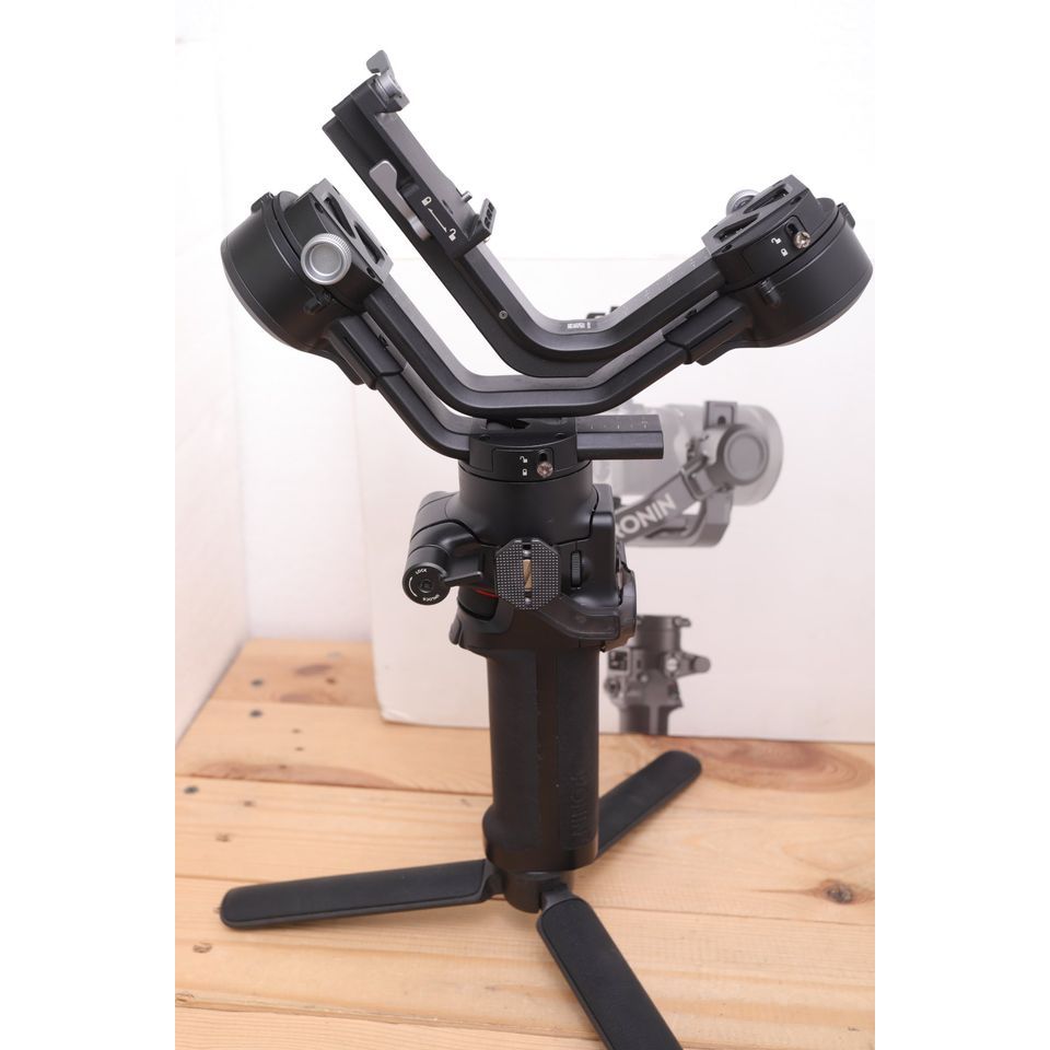 Jual DJI RONIN SC 2 BASIC STABILIZER GIMBAL | Shopee Indonesia