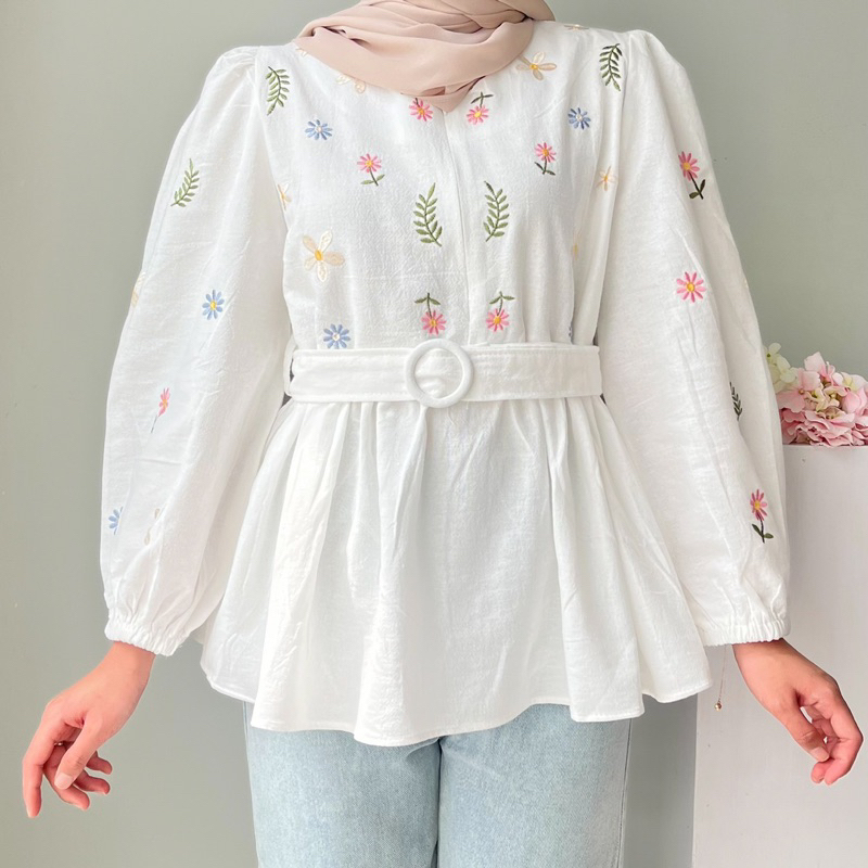 Jual Wisteria Blouse • edmee • Blouse wanita Peplum Bordir Floral ...