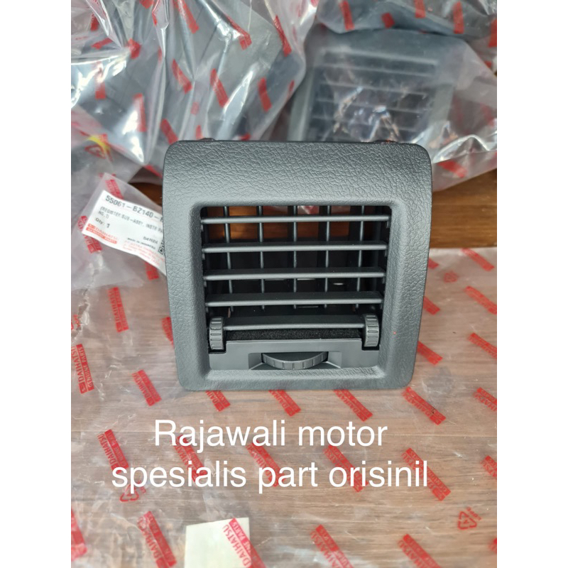 Jual Kisi Kisi AC Dashboard Depan Daihatsu Granmax Gran max Original LH ...