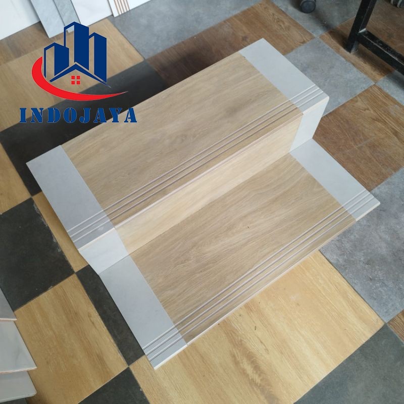 Jual list keramik tangga motif kayu 30x80 20x80 30x90 20x90 30x100 ...