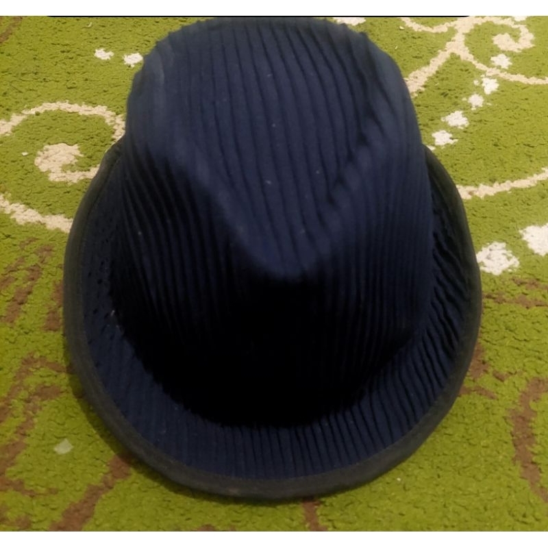 Jual Topi Model FedoraKoboi Warna Navy atau Biru tua Preloved | Shopee ...