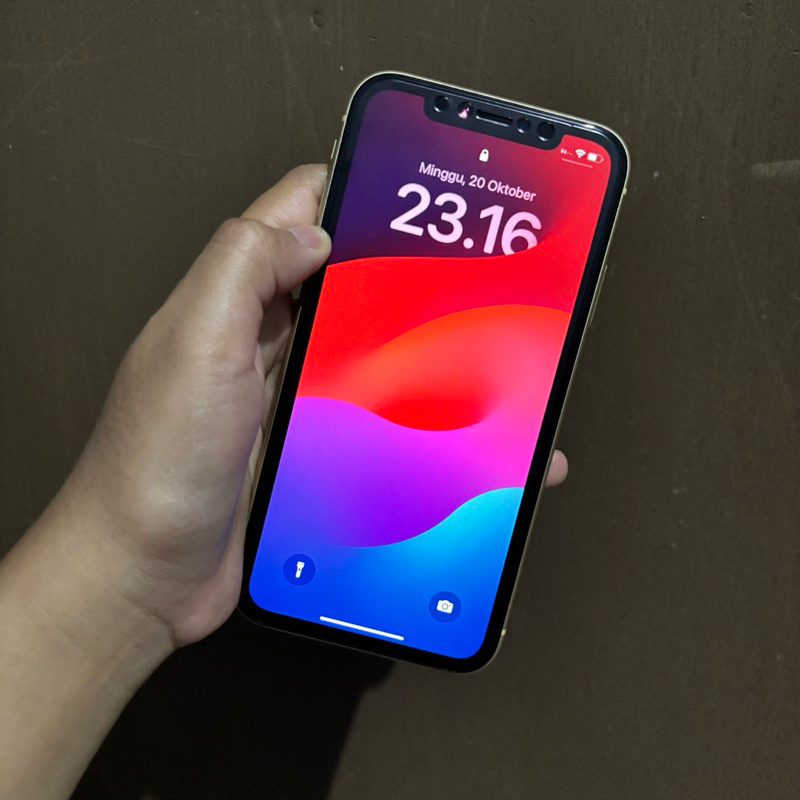 Jual Iphone XR 128GB second ex inter warna kuning | Shopee Indonesia