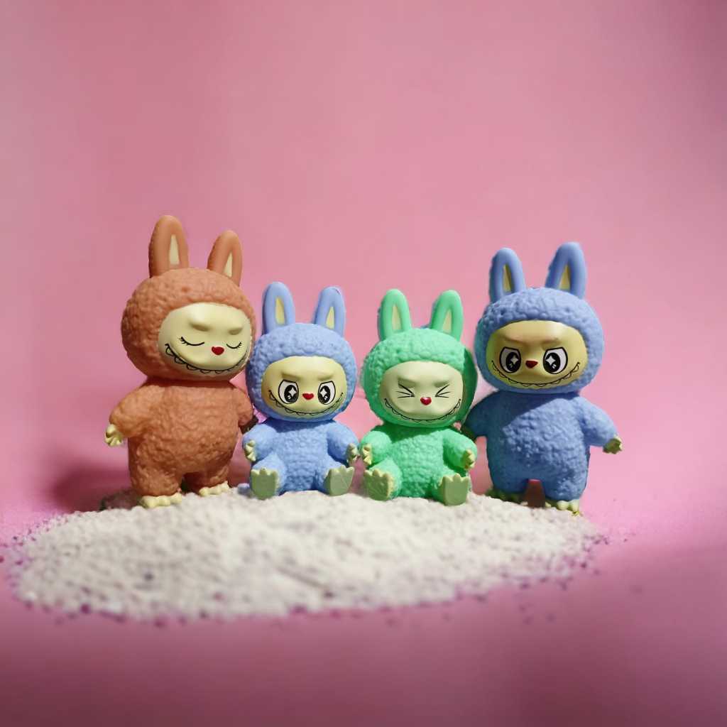 Jual Mainan LABUBU Berdiri Mainan THE MONSTERS Lampu | Shopee Indonesia