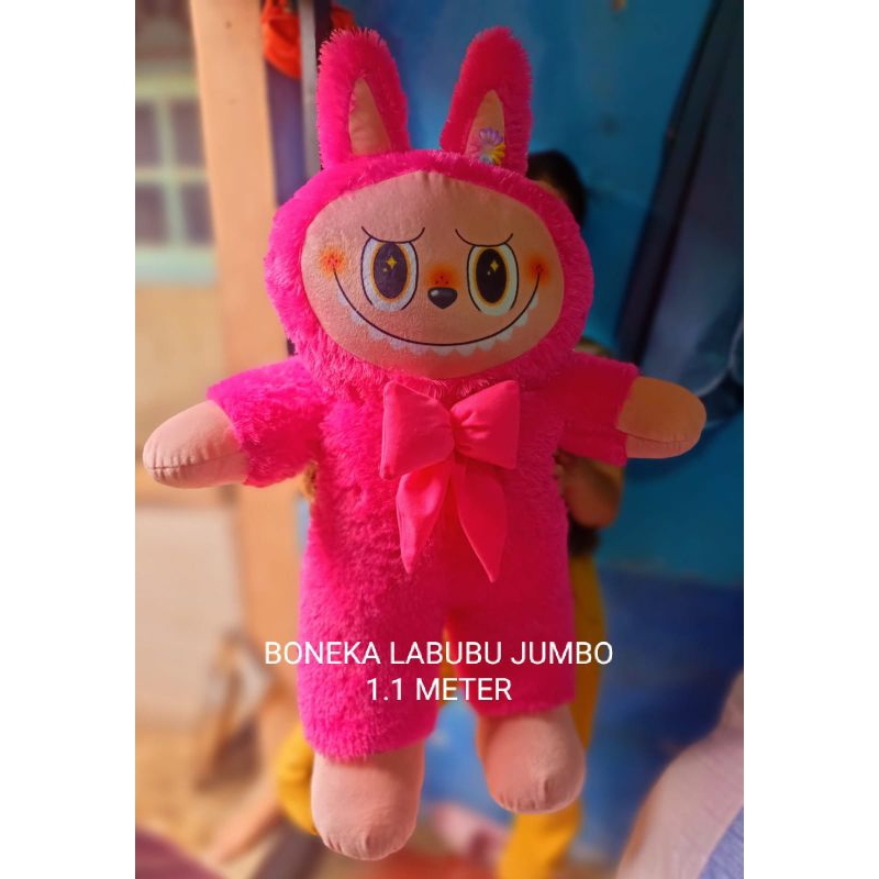 Jual Boneka Labubu Jumbo 1.1 meter BESAR (TERMURAH) | Shopee Indonesia
