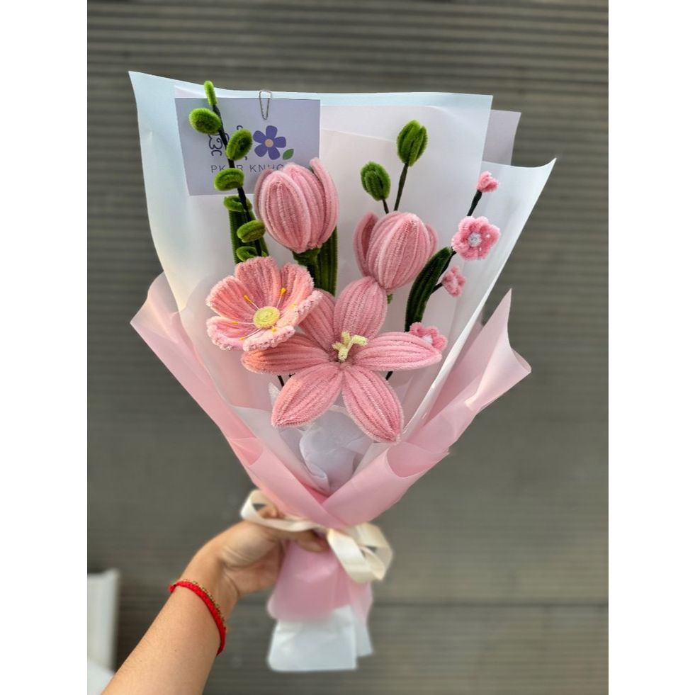 Jual Mini Buket Bunga Kawat Bulu - Flower Bouqet - Flower Buket Wisuda ...