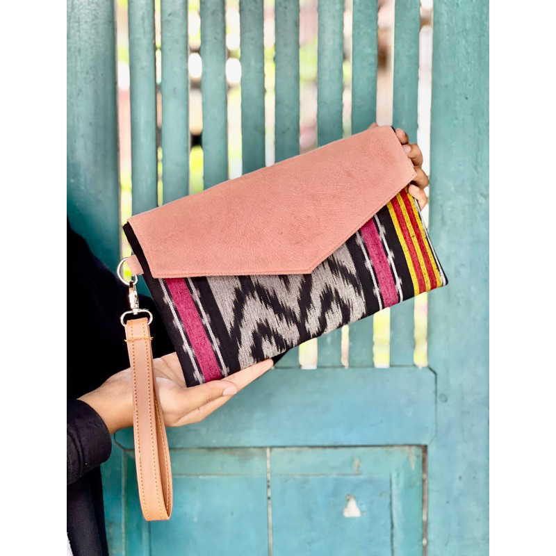 Jual Cluth/dompet tenun kombinasi (ada tali panjang ) | Shopee Indonesia