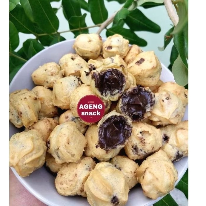 Jual Sus kering coklat lumer 500 gram premium || soes coklat manis ...