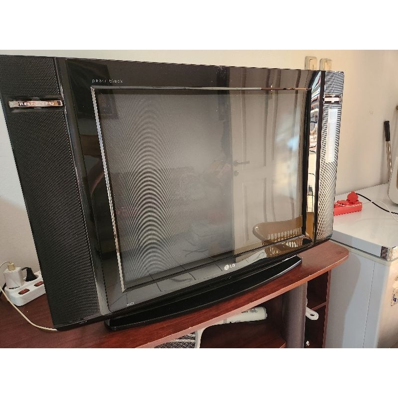 Jual TV Tabung LG 28 inch pearl black | Shopee Indonesia
