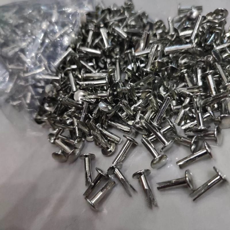 Jual Paku Belah / Paku Rivet Untuk Memasang Tali Helm | Shopee Indonesia