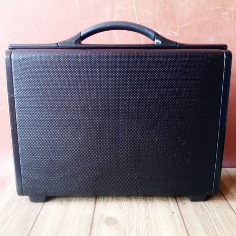 Jual Koper kerja / tas kerja merk Samsonite Quantum Focus original ...