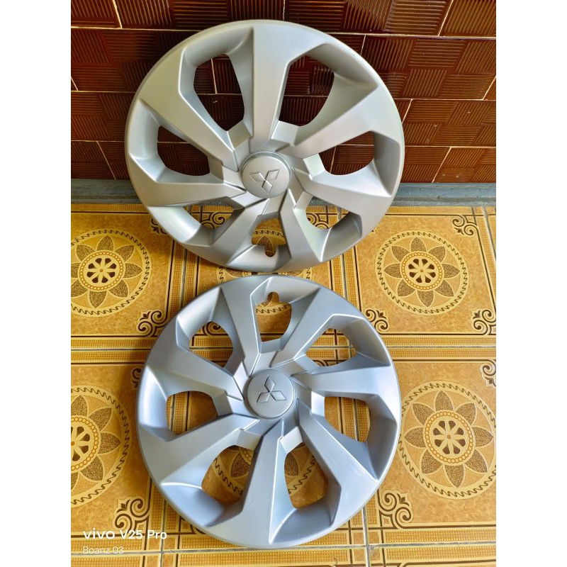 Jual Tutup veleg cover wheel dop mobil Mitsubishi Xpander Ekspander ...