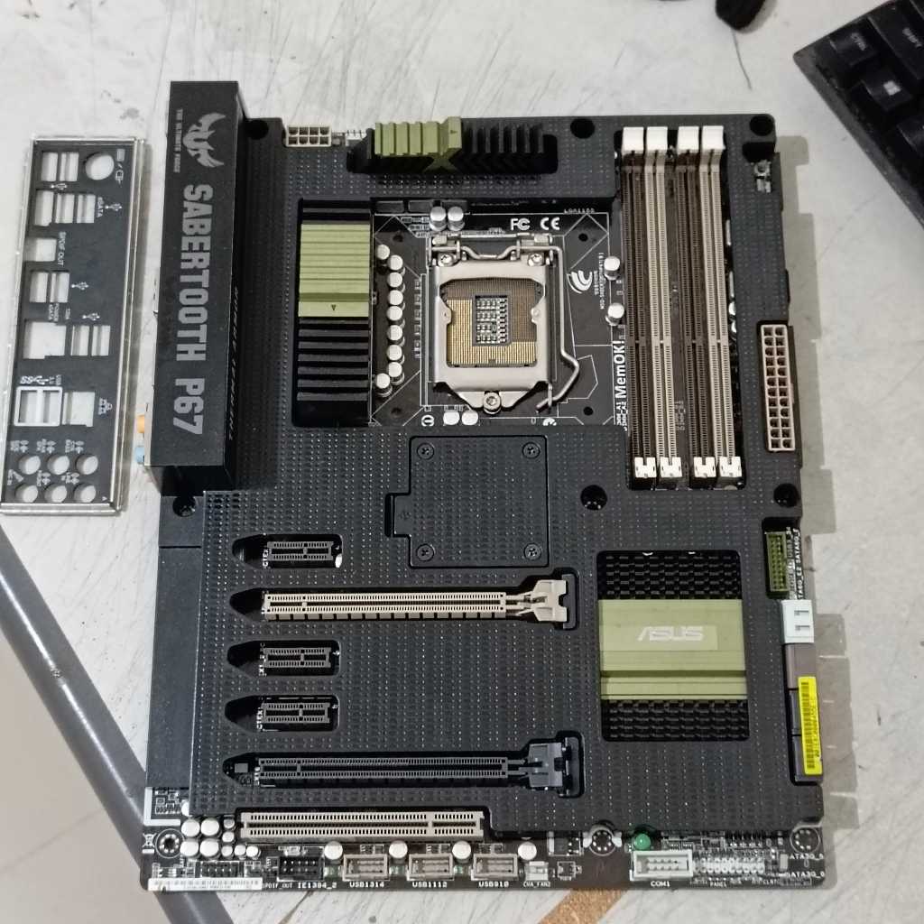 Jual Motherboard Asus Sabertooth P67 LGA 1155 Support i5 3570K i7 2600K ...
