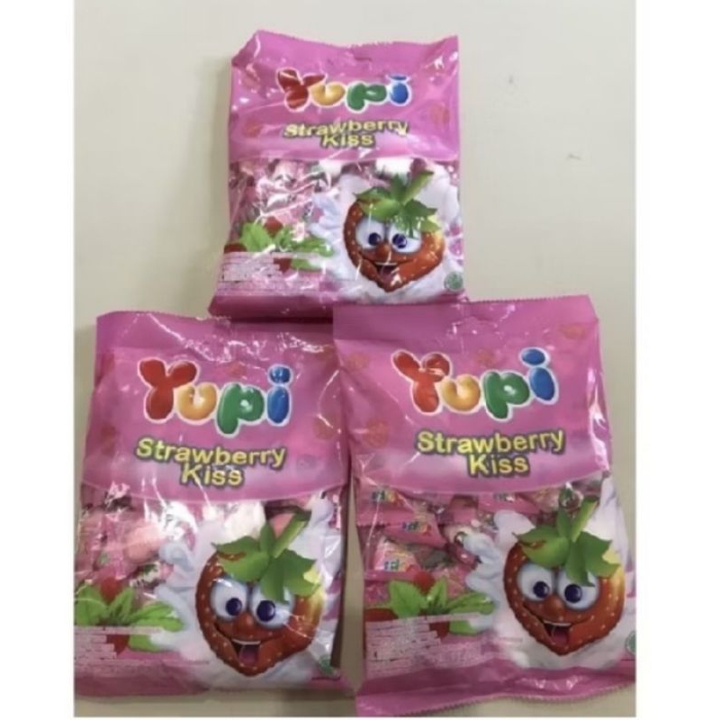 Jual YUPI STRAWBERRY KISS 1 PAK ISI 50 PCS | Shopee Indonesia