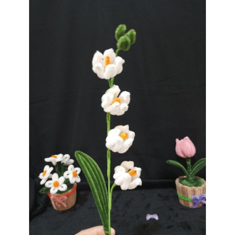 Jual Bunga kawat bulu 1 tangkai LILY OF THE VALLEY | Shopee Indonesia