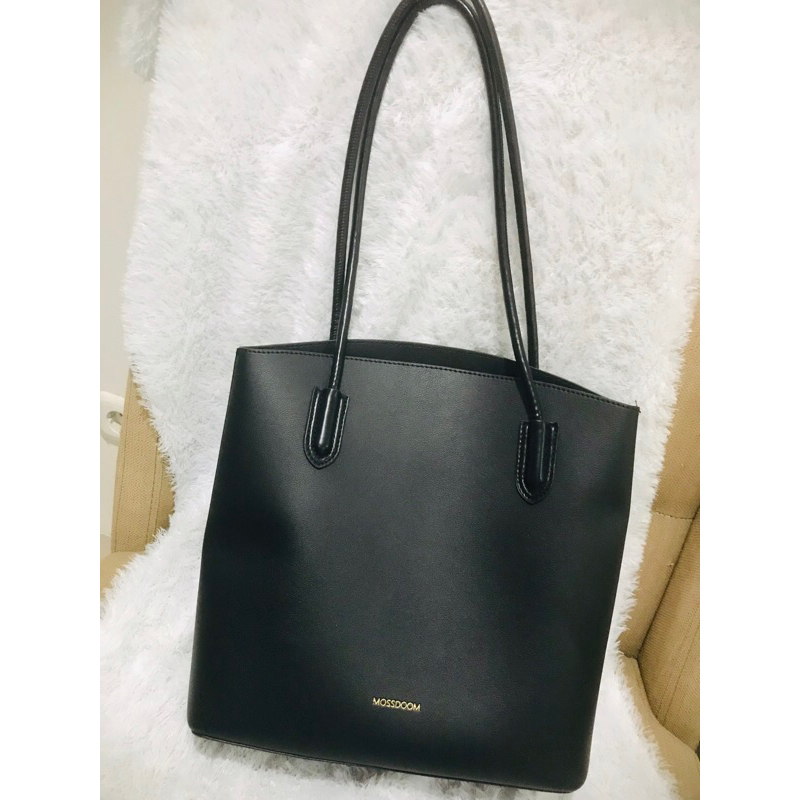 Jual tas mosdom black | Shopee Indonesia