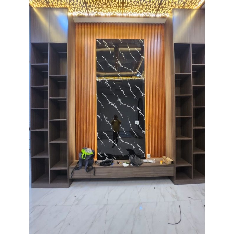 Jual PAKET PEMASANGAN BEDROP TV KOMBINASI WALLPANEL MASAKINI | Shopee ...