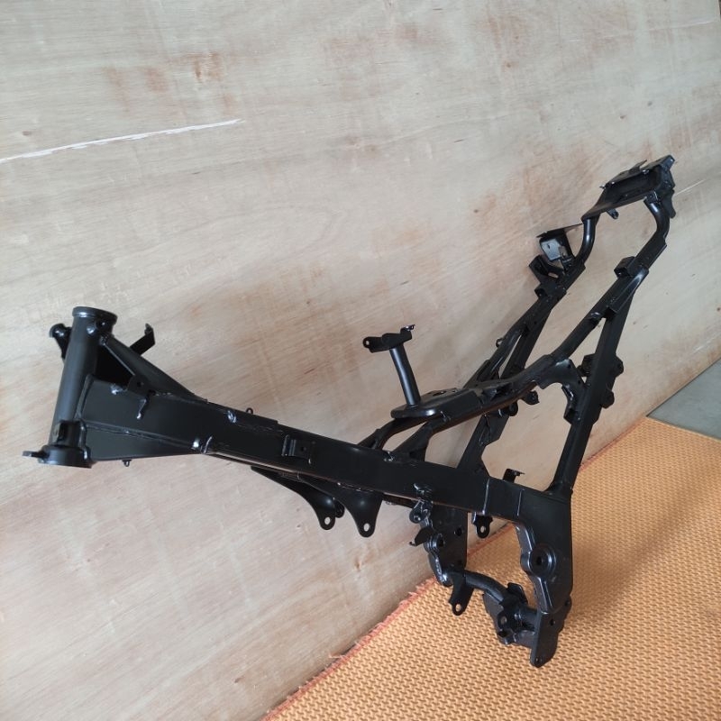 Jual Rangka frame yamaha 125z original yamaha malaysia hongleong ...