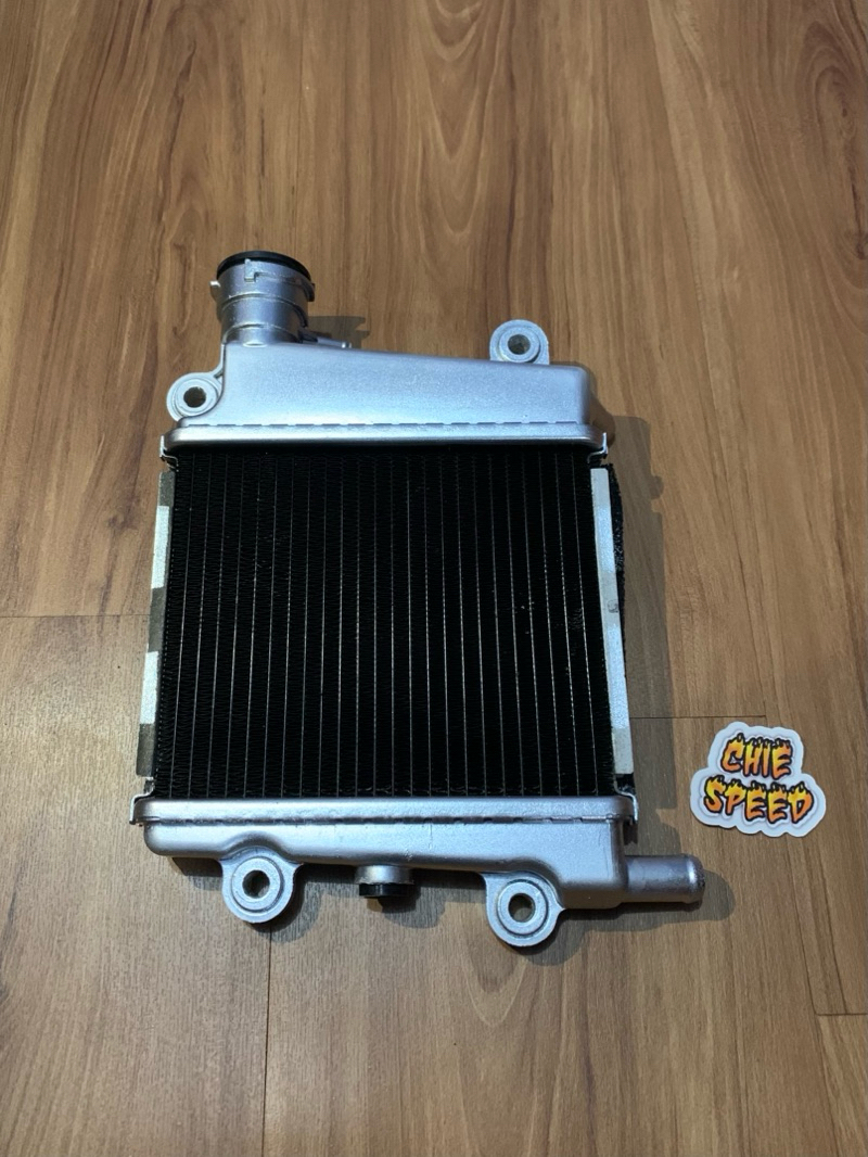 Jual RADIATOR AEROX NEW DAN OLD 155 STANDAR REPAINT ORIGINAL COPOTAN ...