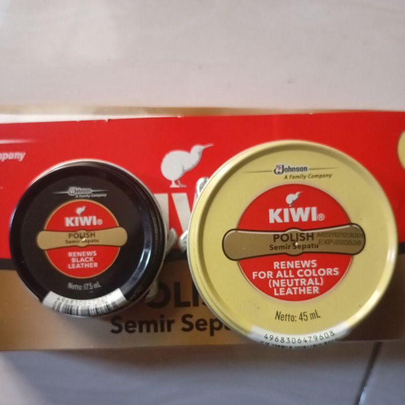 Jual Kiwi Padat Semir Sepatu Ready Black 17,5ml& Natural 45ml | Shopee ...