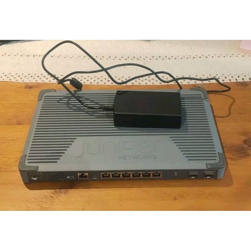 Jual JUNIPER SRX300 Firewall Router | Shopee Indonesia