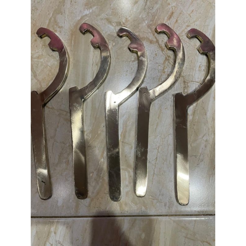 Jual Spanner Nakajima Ukuran 1,5 inch dan 2 Inch Kombinasi Kuningan ...