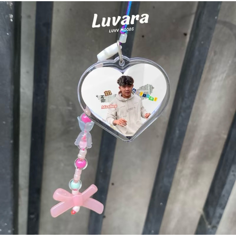 Jual Tali Hp Estetik GWSM Free photocard with Akrilik Love | Shopee ...