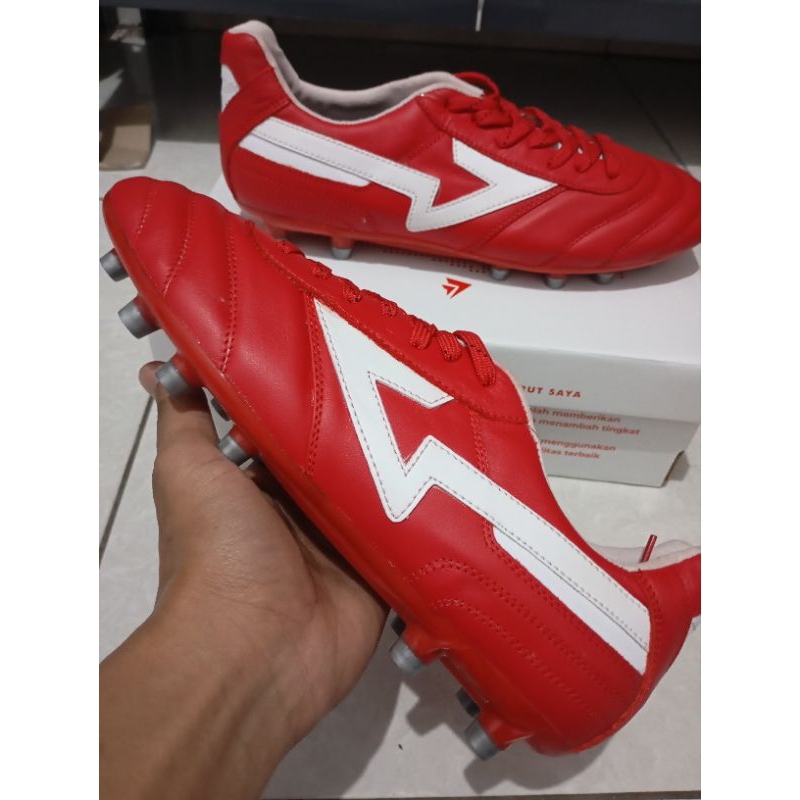 Jual SEPATU SEPAKBOLA CALF LEATHER SEVSPO MAESTRO 2.0 ZS MERAH PUTIH ...