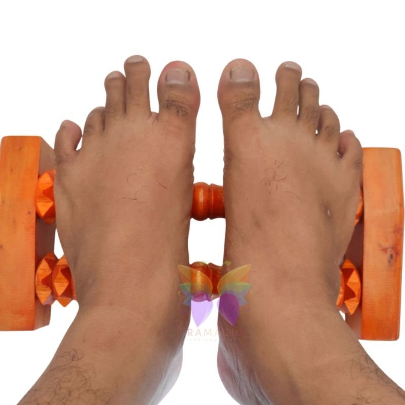 Jual ALAT THERAPY KAKI BAHAN KAYU TRADISIONAL MODEL 2 ROLL GERIGI KUAT ...