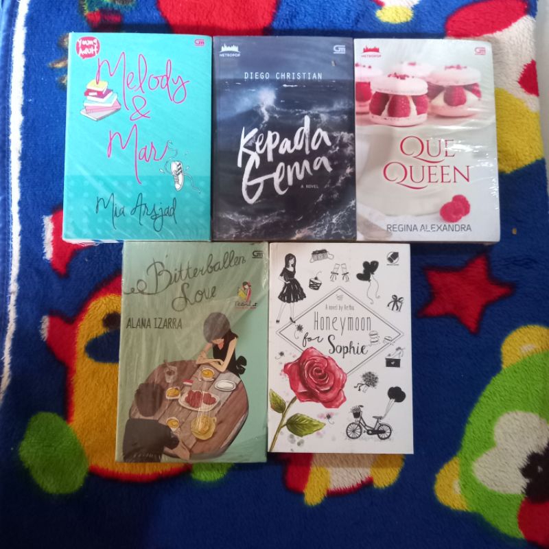 Jual ORIGINAL NOVEL REMAJA MELODY & MARS KEPADA GEMA QUE QUEEN ...
